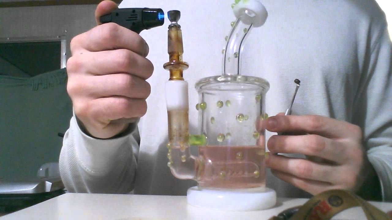 Purple Alien OG Kush Shatter Hit - YouTube