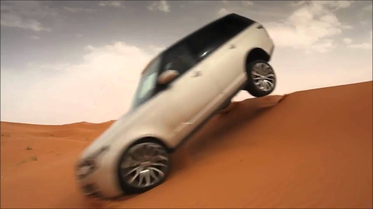 The longest 7 second Range Rover dune jump ever. - YouTube