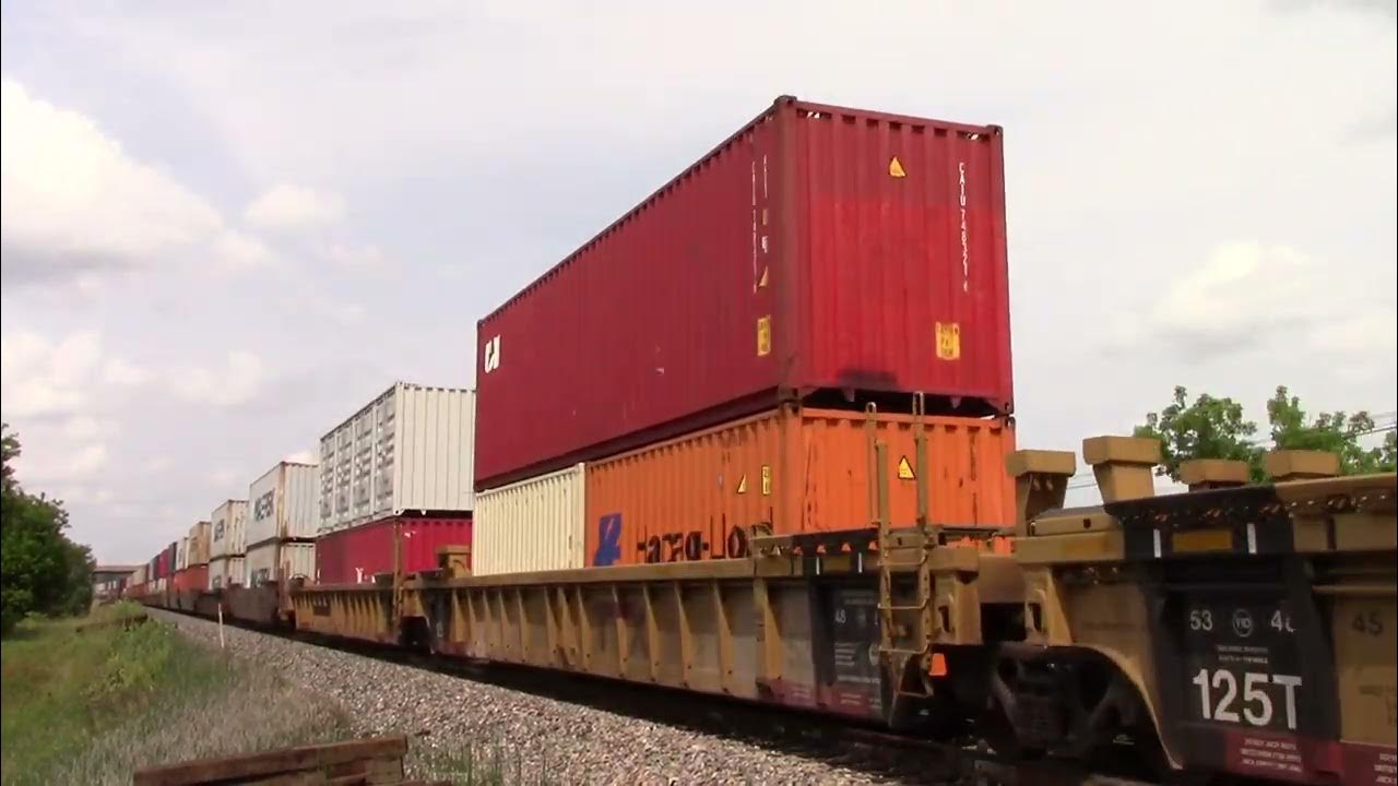 (CPKC) CP 112 with KCS 4605 mid DPU passing Mt Hope Rd - YouTube