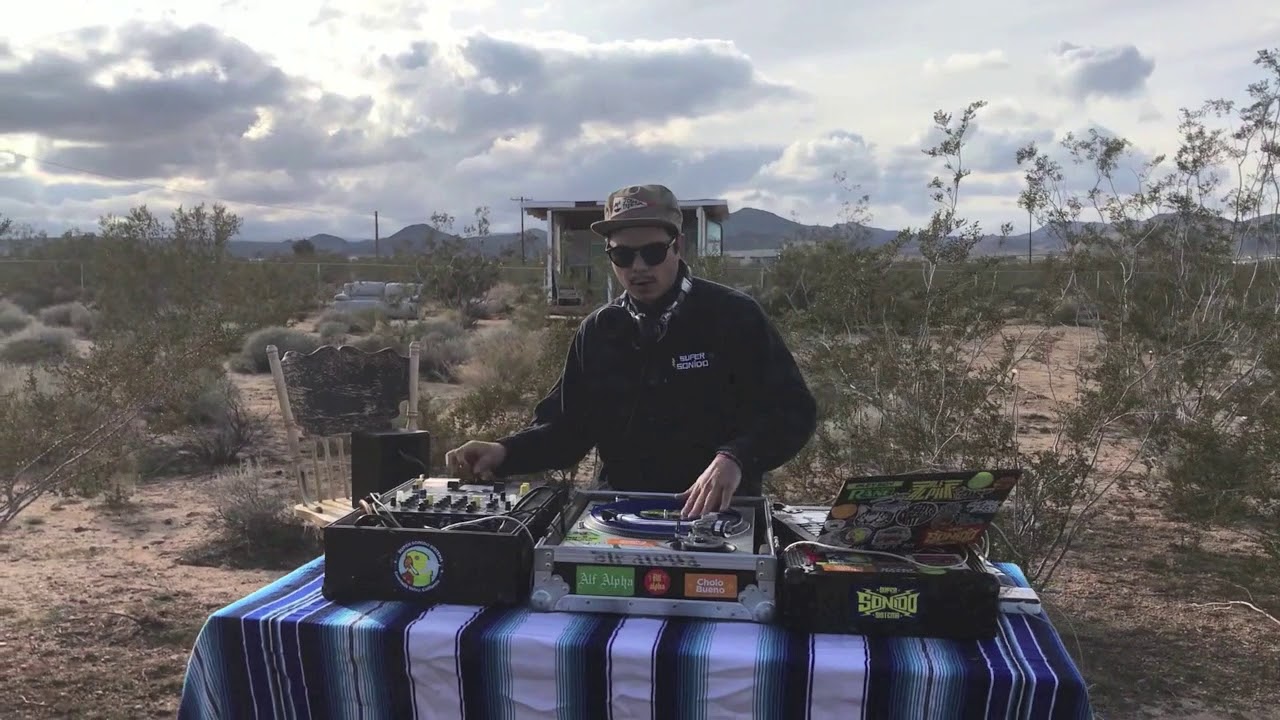 DJ Alf Alpha in Joshua Tree - YouTube