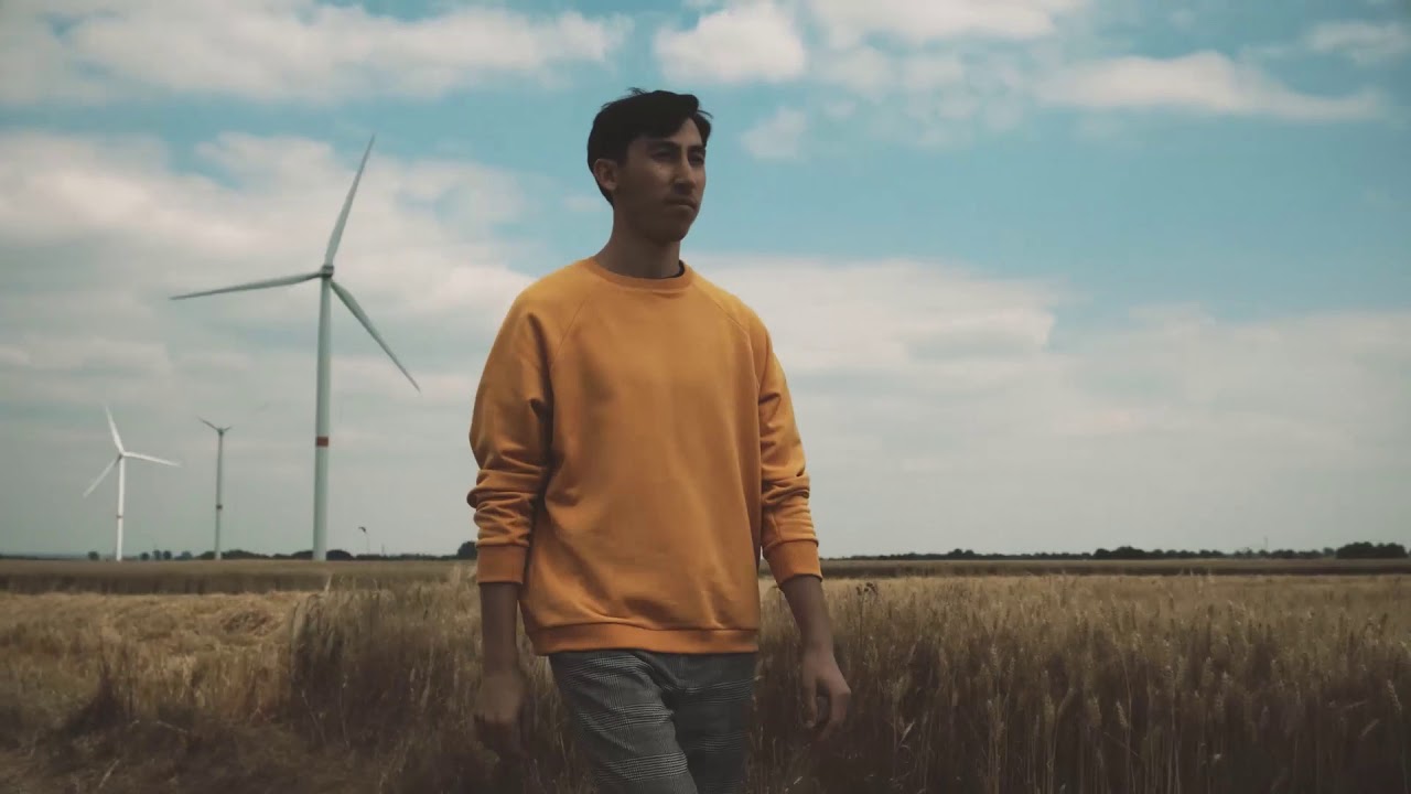 Eric Born promo - YouTube