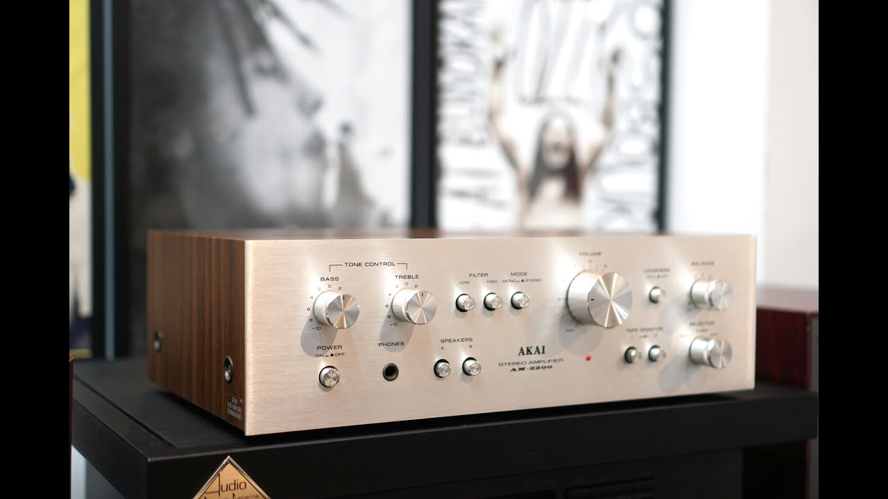 Akai AM-2200 Vintage Stereo Amplifier in Mint Condition with Phono Made ...