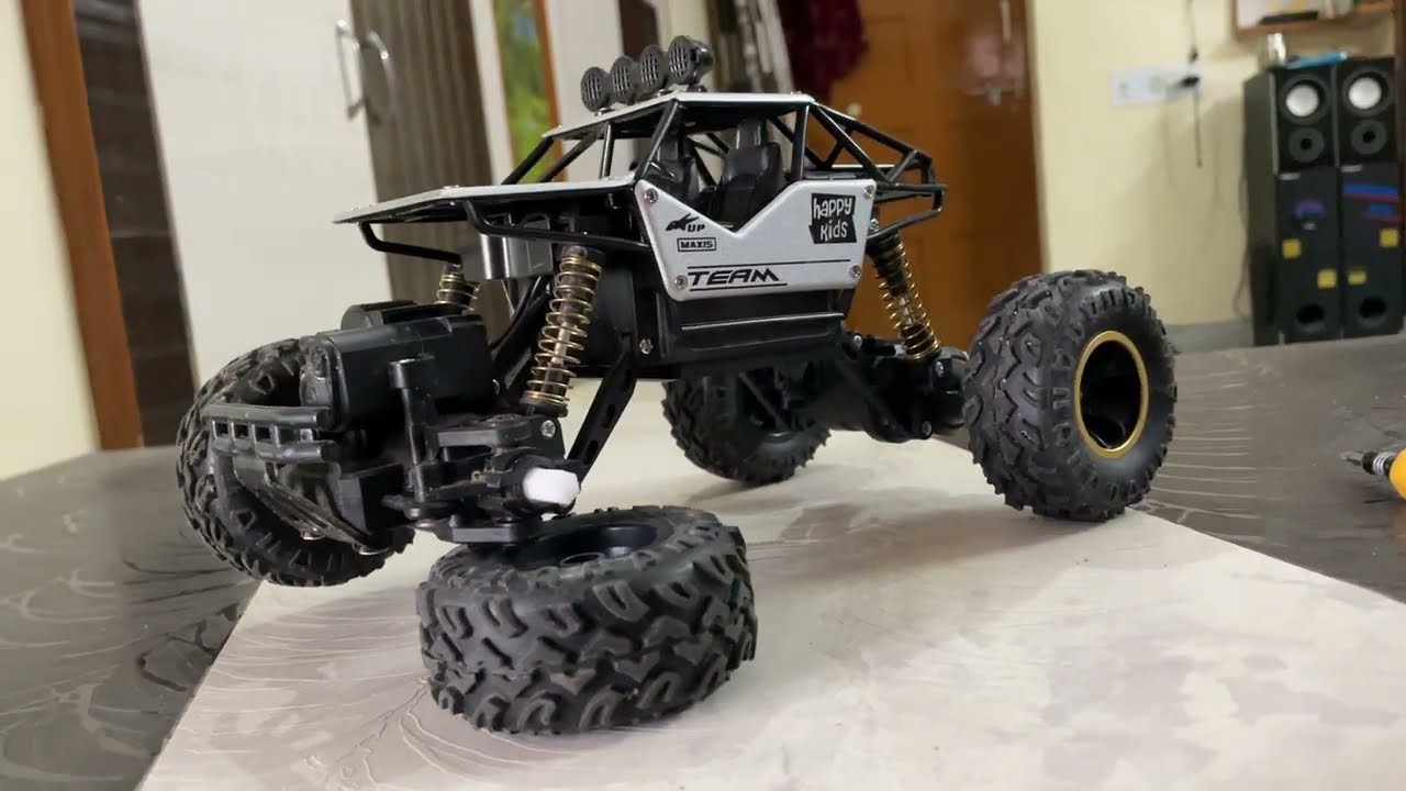 How to Change Rc Car Wheels 🛞 #rc #rccar #wheelie #wheels - YouTube