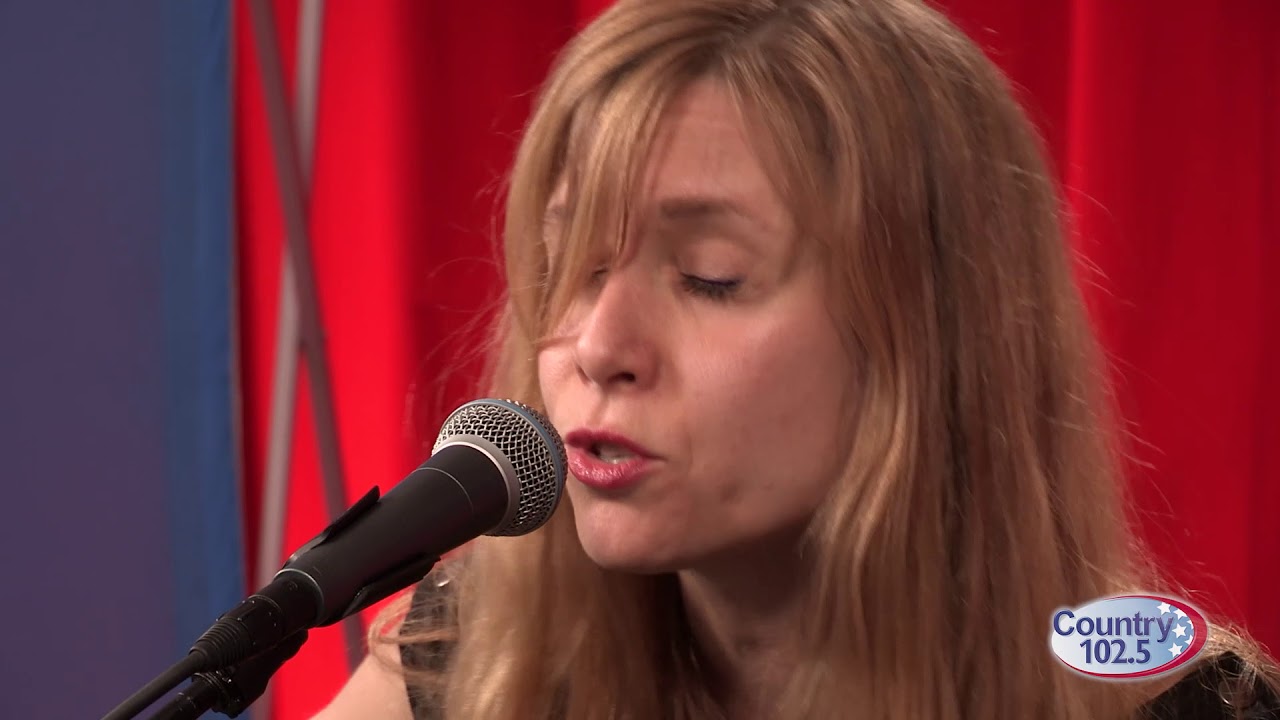 Danielle Miraglia - All My Heroes Are Ghosts - YouTube