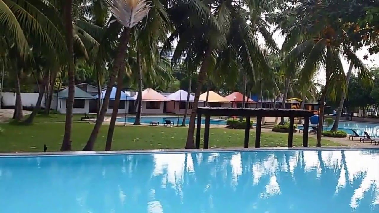 Awesome Tropical Pool Area of the EGI Resort Mactan Cebu Philippines ...