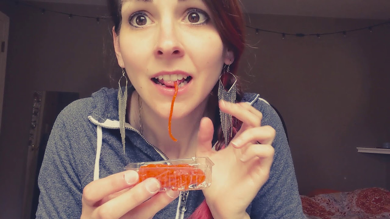 FIRST MUNCH ADDICT UNBOXING - April 2020 - Eating Snacks - YouTube