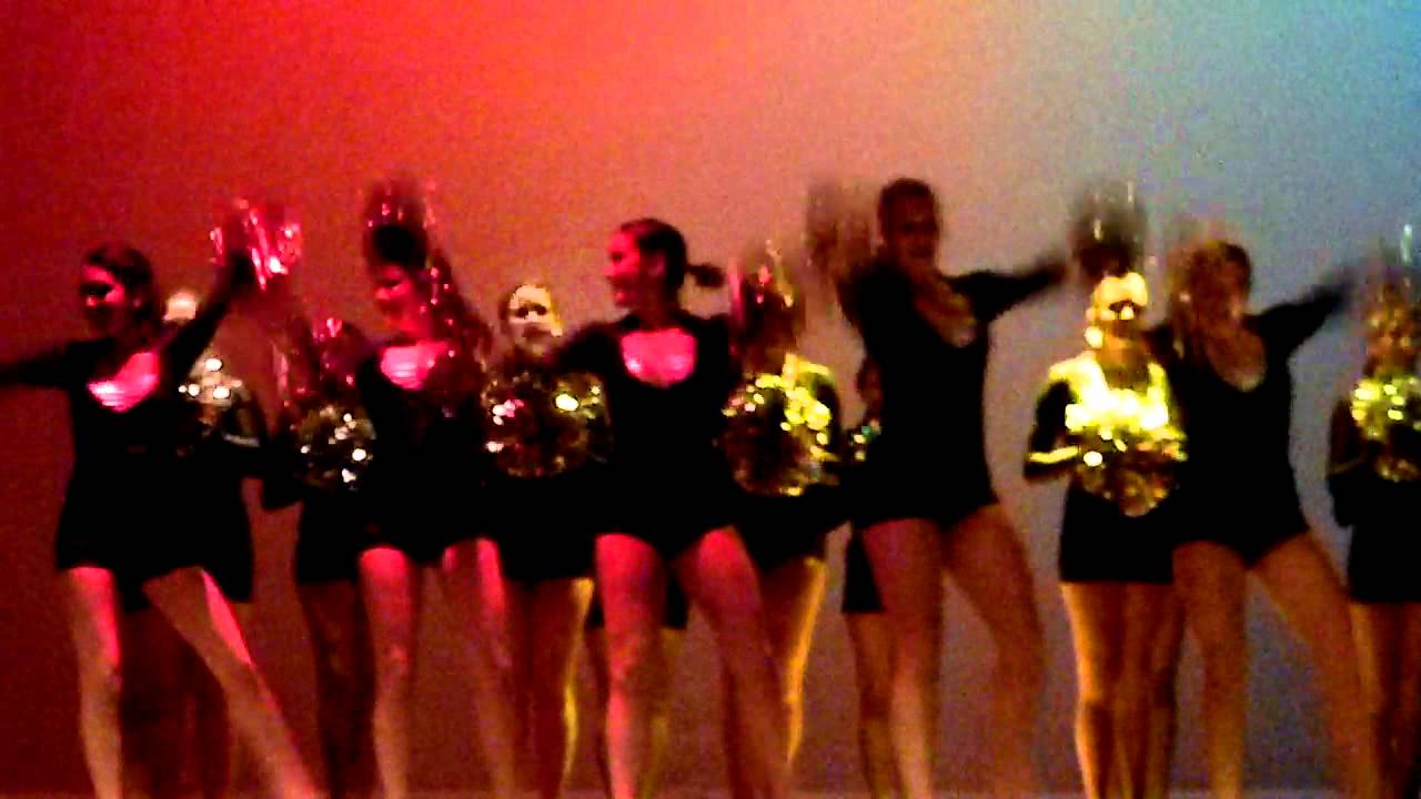 2010-2011 Raiderettes - 70's Rock & Roll.MOV - YouTube