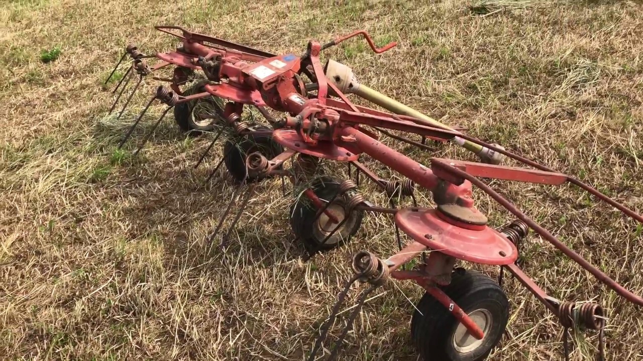 A LOOK AT OUR KUHN HAY TEDDER - YouTube