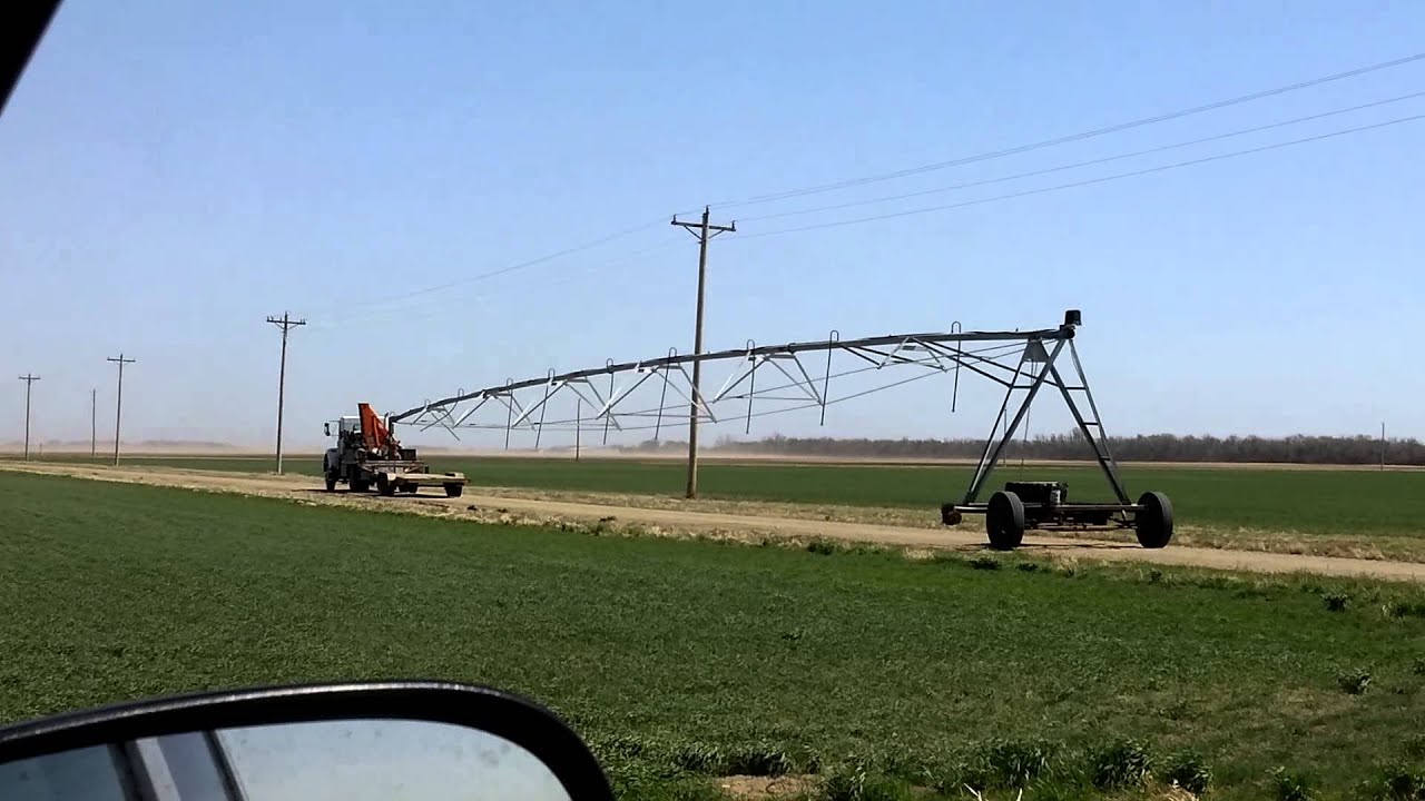 Center Pivot. Reverse with trailer + span - YouTube