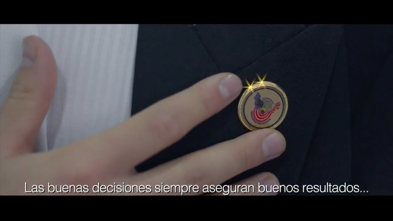 Fine Tuned English - Líderes en la enseñanza del Inglés - YouTube