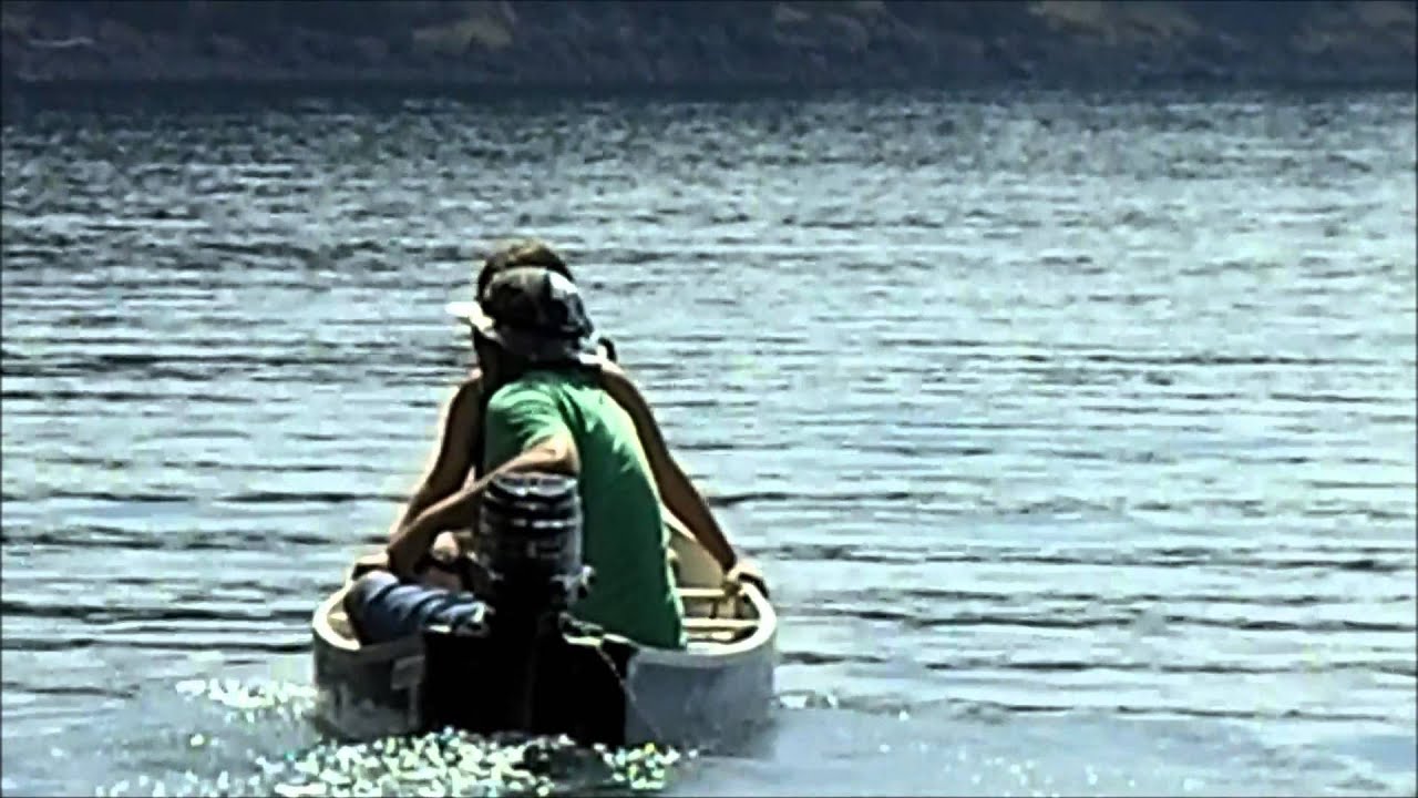 4hp Mercury Outboard Canoe - YouTube