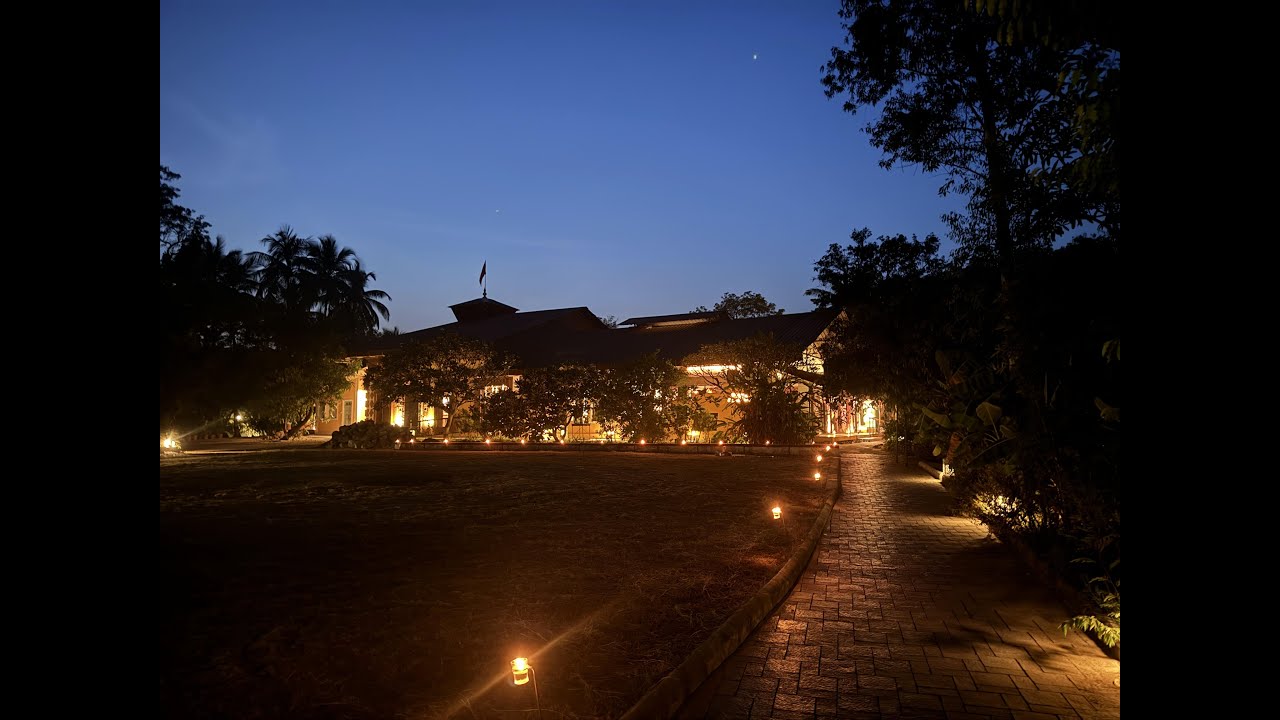 Celebrating the 25th anniversary of Shanti Mandir, Magod - YouTube