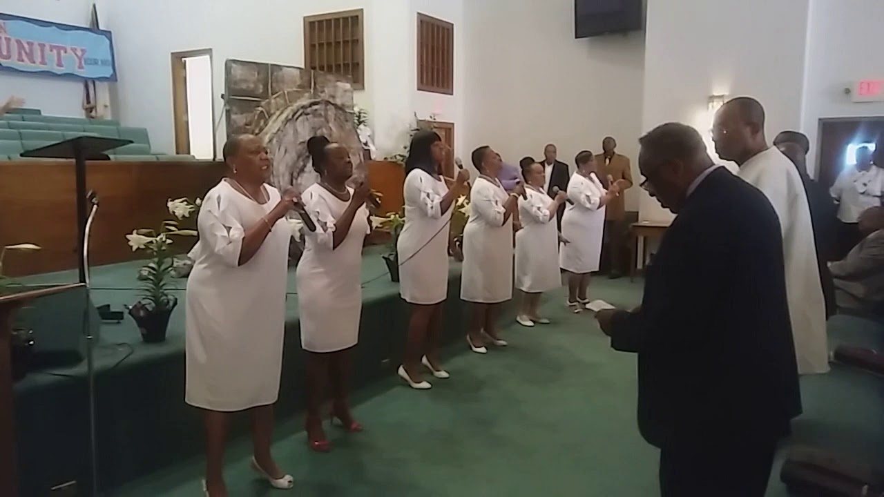 Praise Team Mt Carmel Baptist Church Min. Renee Ponds - YouTube