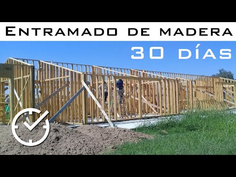 Entramado de madera. Fundaciones y muros en 30 días - YouTube