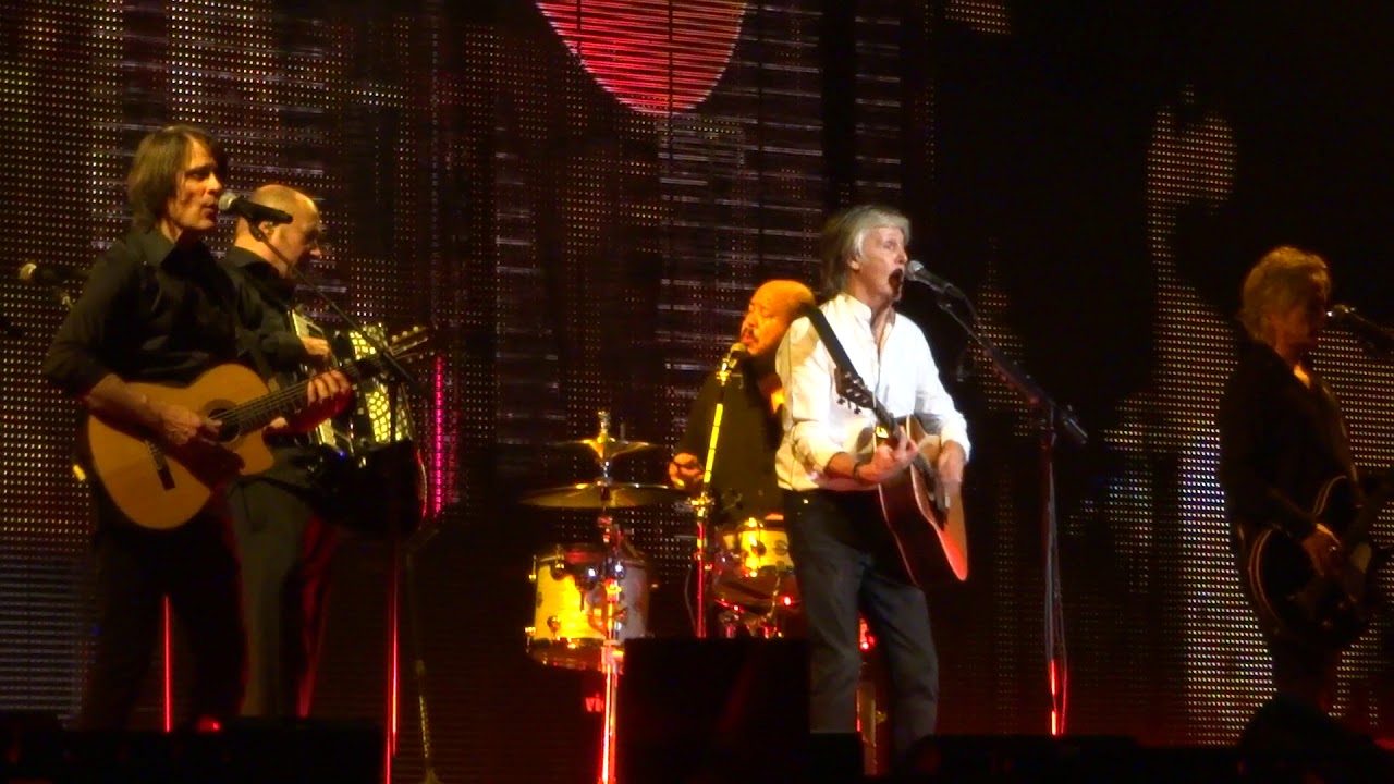 Paul McCartney -Michelle HD (Live) Edmonton September 30, 2018 - YouTube