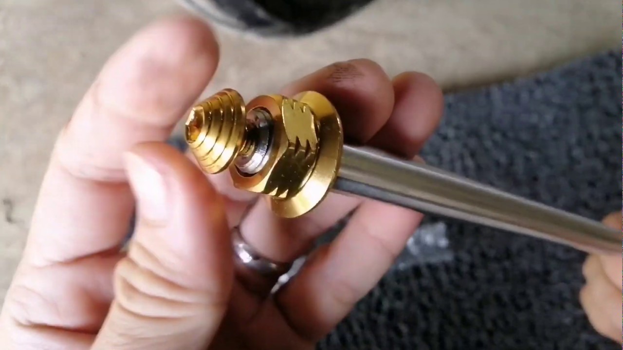 Rear gold axle installation (raider 150) - YouTube