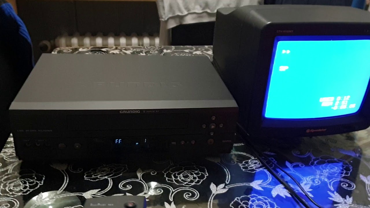 Grundig VHS Recorder - YouTube