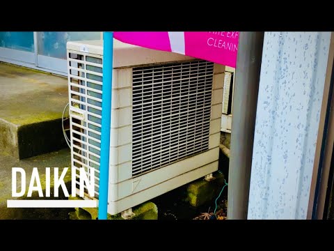 DAIKIN】ダイキン製の古い室外機 DAIKIN old outdoor unit - YouTube