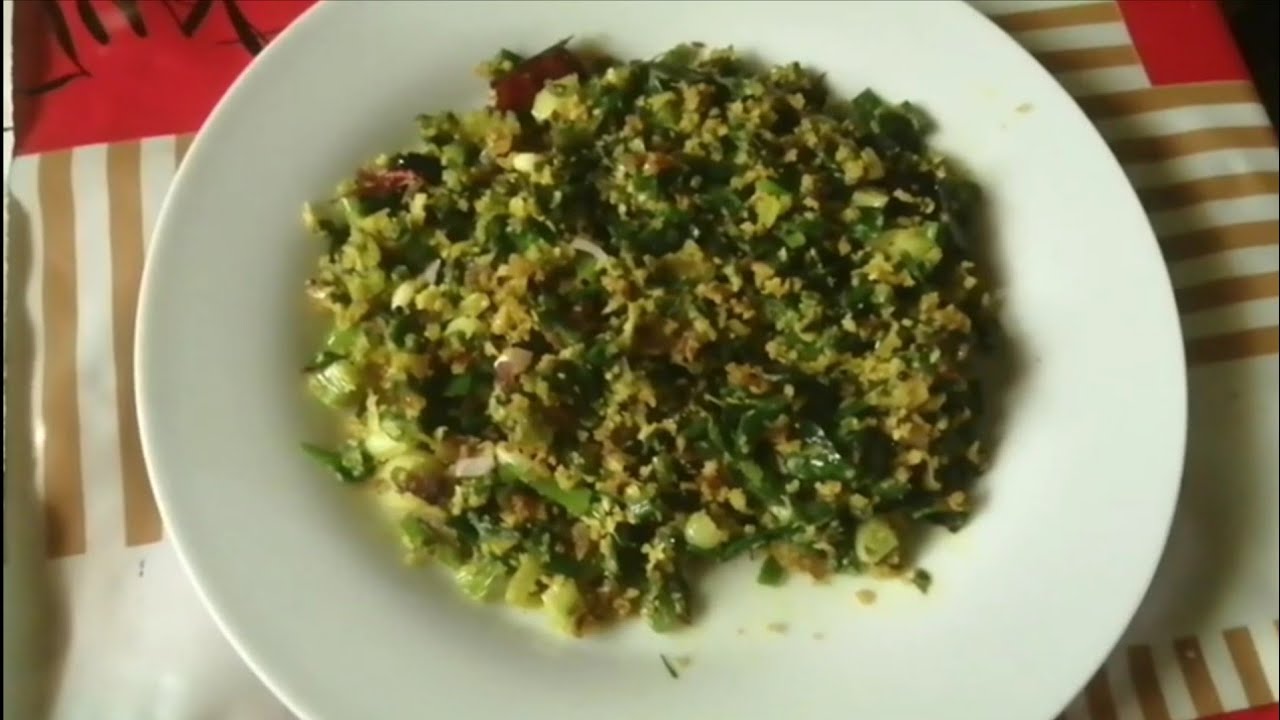 ഉള്ളിത്തണ്ട് തോരൻll spring Onion Thoran ll kerala style - YouTube