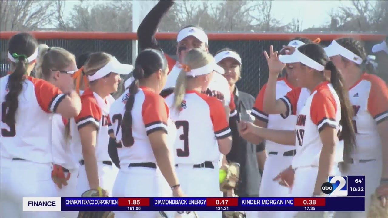 UTPB Softball loses home opener - YouTube