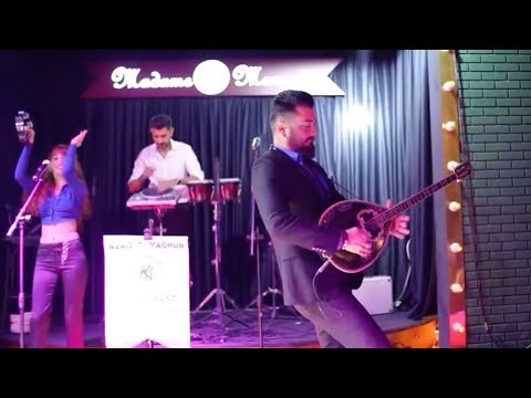 Buzuki Niko ve Yağmur