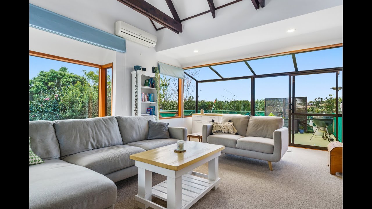 28 James Cook Drive, Welcome Bay, Tauranga - YouTube