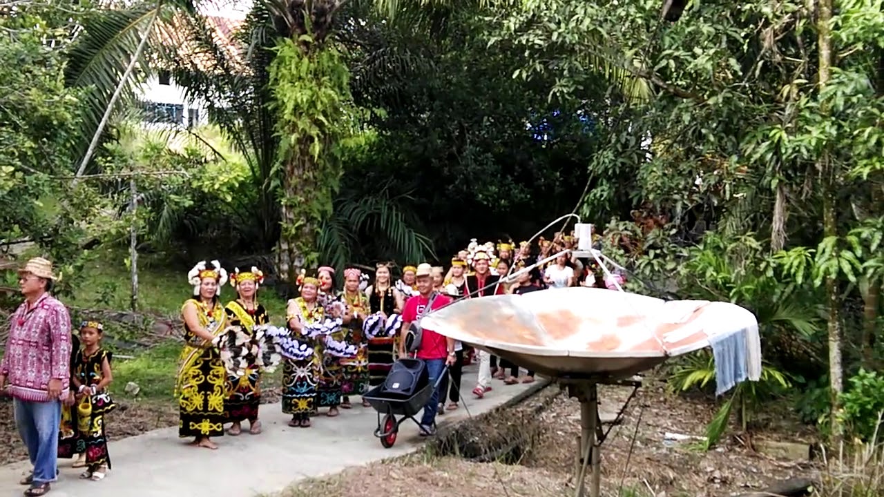 Christmas Long Miri 2018 - YouTube