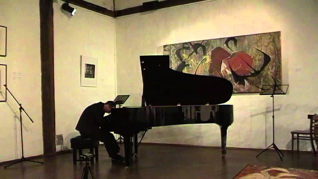 JOHANNA SELLECK: Recantations for solo piano (2015) performed by David ...