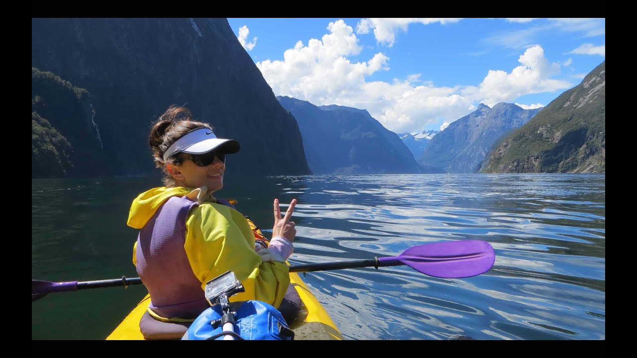 Perfect Day Kayaking The Milford Sound - YouTube