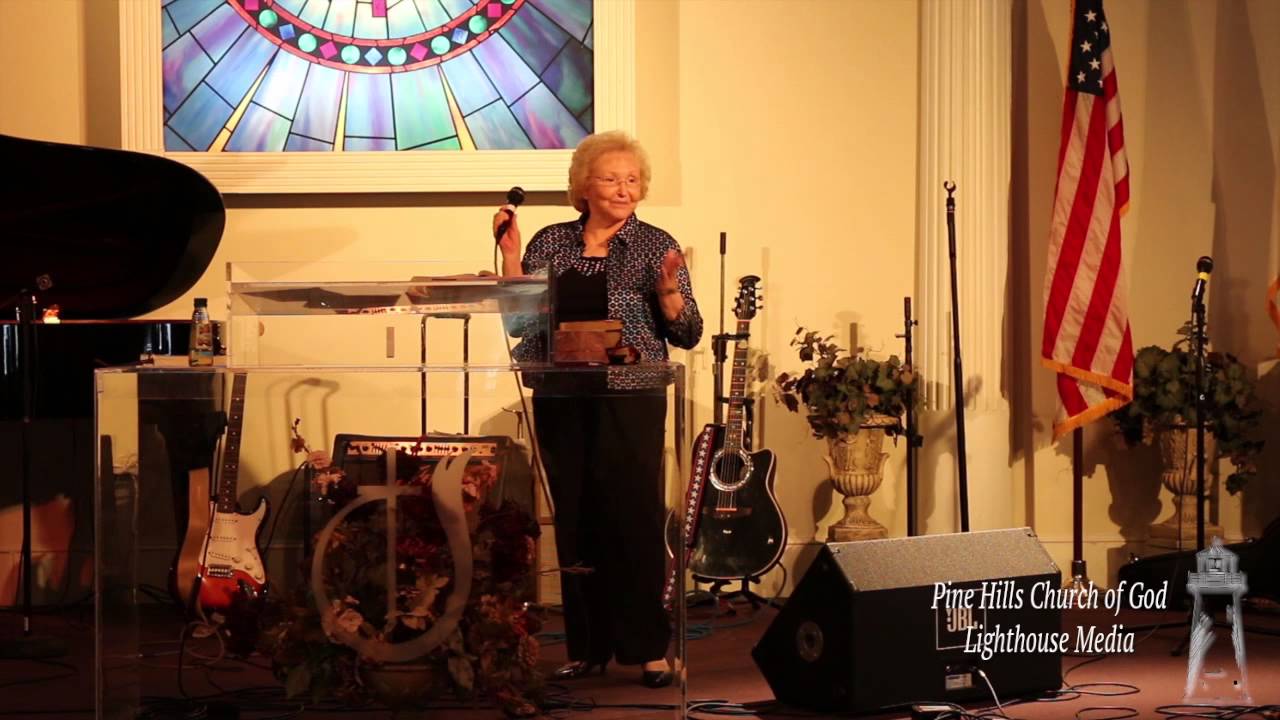 Sis. Janet Parlier - Greets the People - YouTube