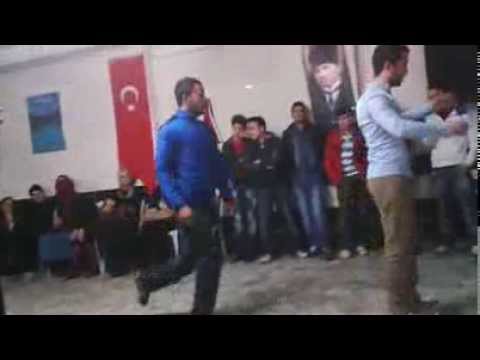 Geçen Hap Attım Bölee bölee patlıyorum