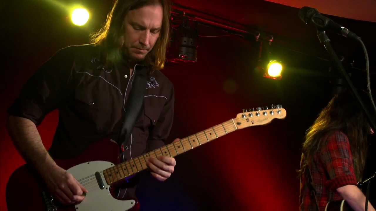 Romi Mayes & Jason Nowicki - Easy On You - YouTube