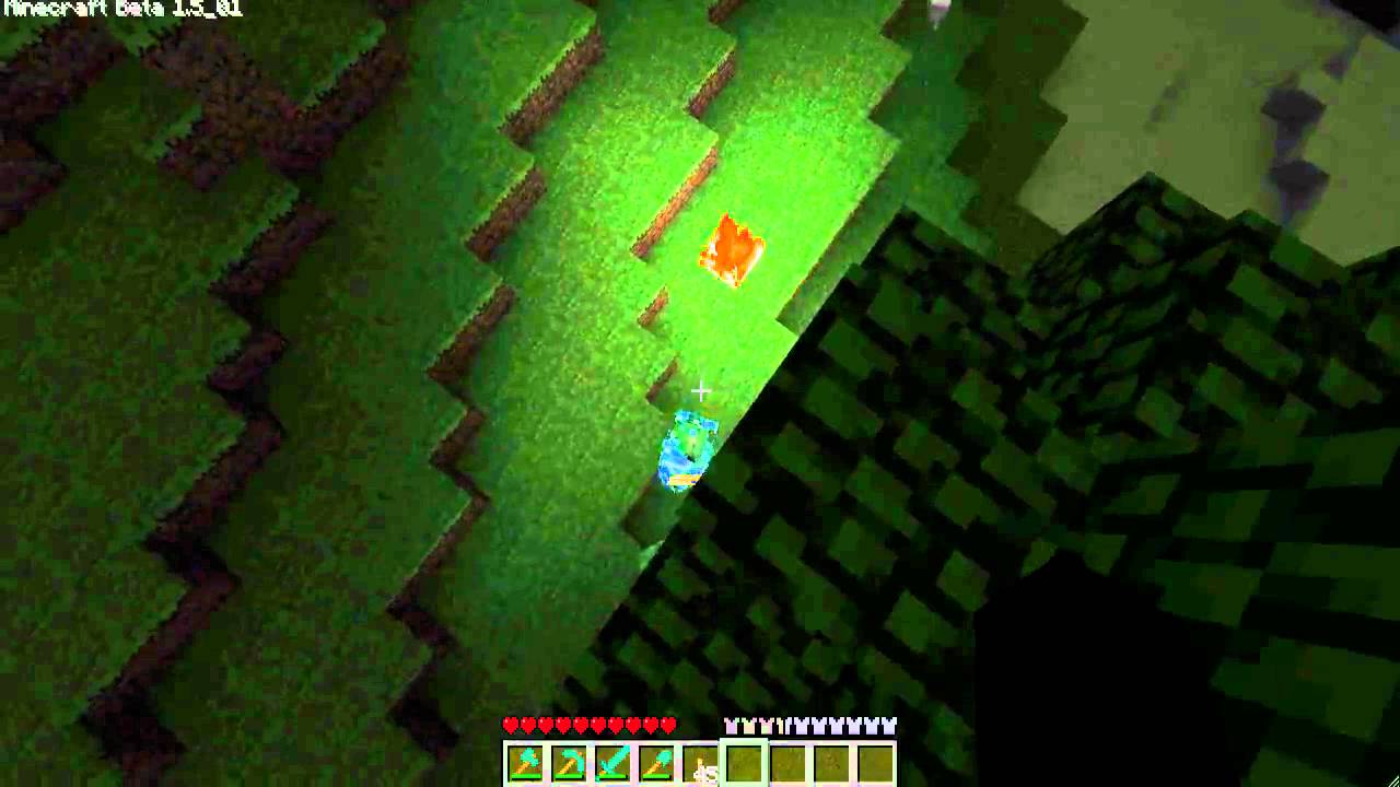 Creeper struck my lightning and on fire! - YouTube