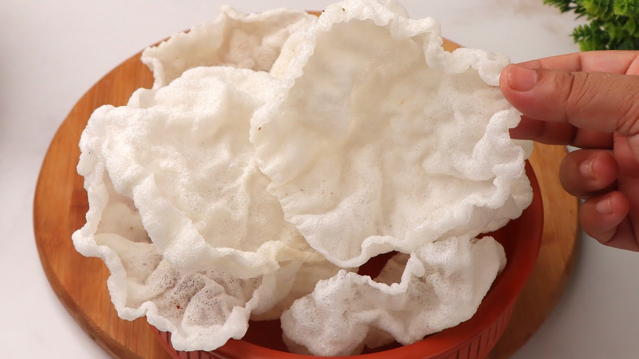 ঝটপট কাগজের মত মচমচে পাতা পিঠা। Pata Pitha Recipe | Crispy Snack ...