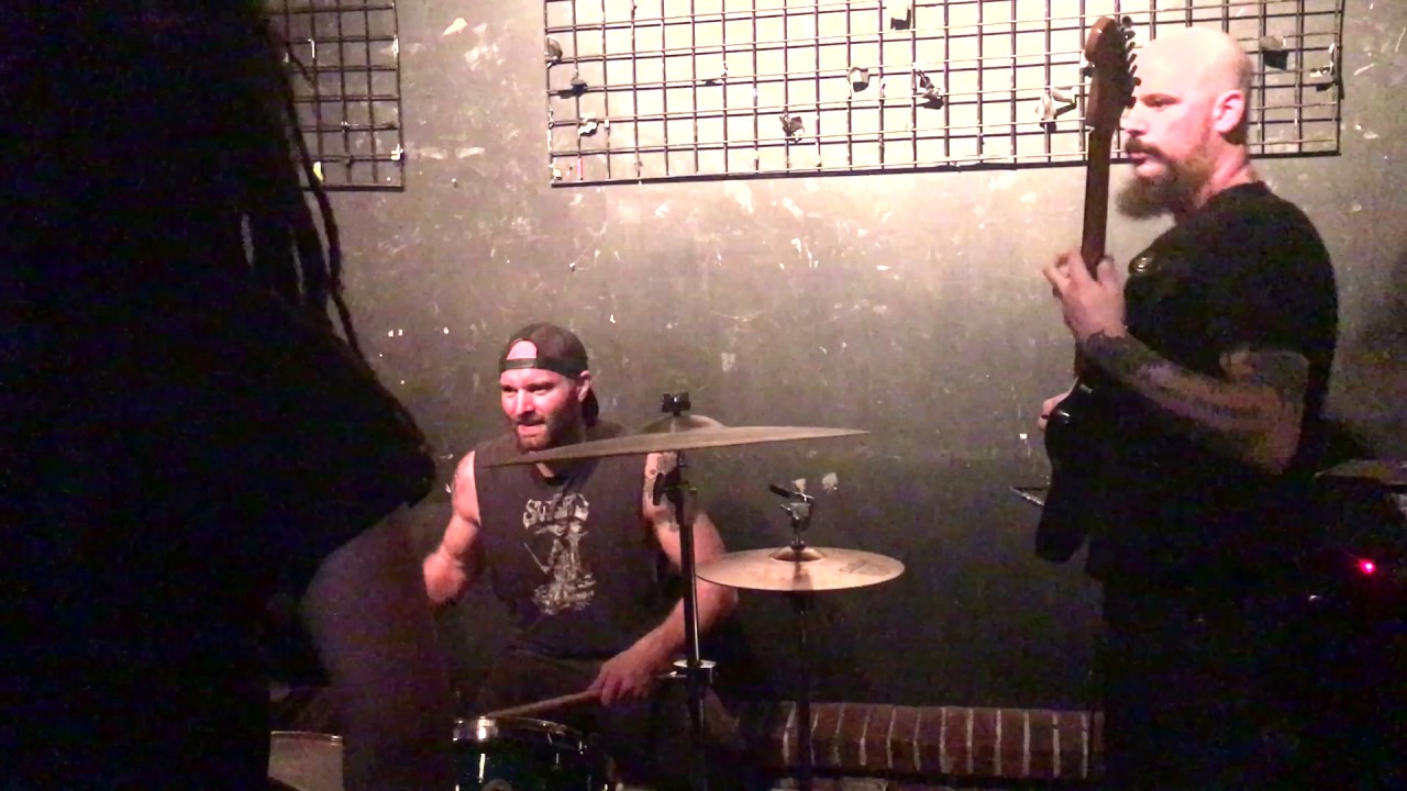 Aziza @ Triple Rock 11.03.16 - YouTube