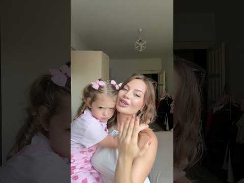 Kızım bana benziyor mu🥰