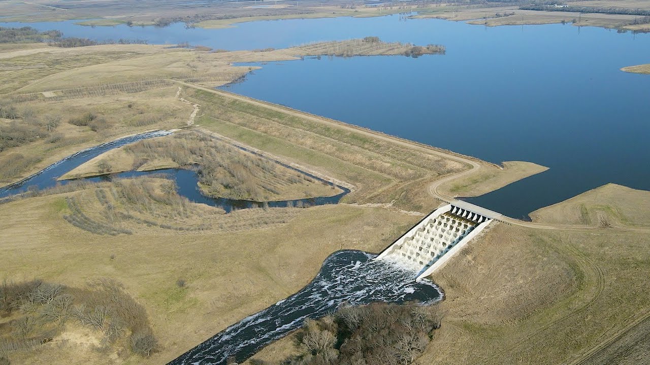 Moore Engineering- Maple & Upper Maple River Dams 2022 - YouTube