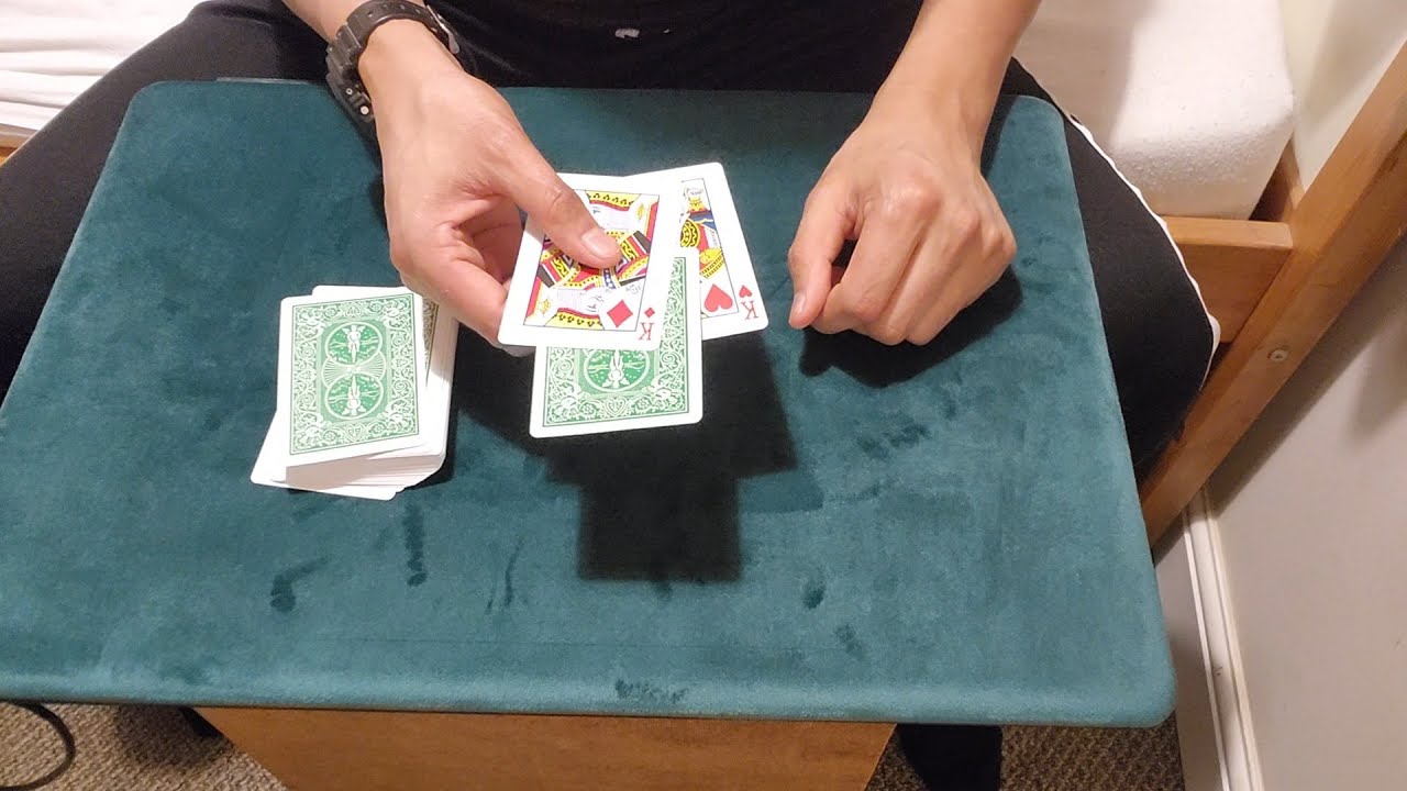 BEGINNER EASY Sandwich Card trick Tutorial - YouTube