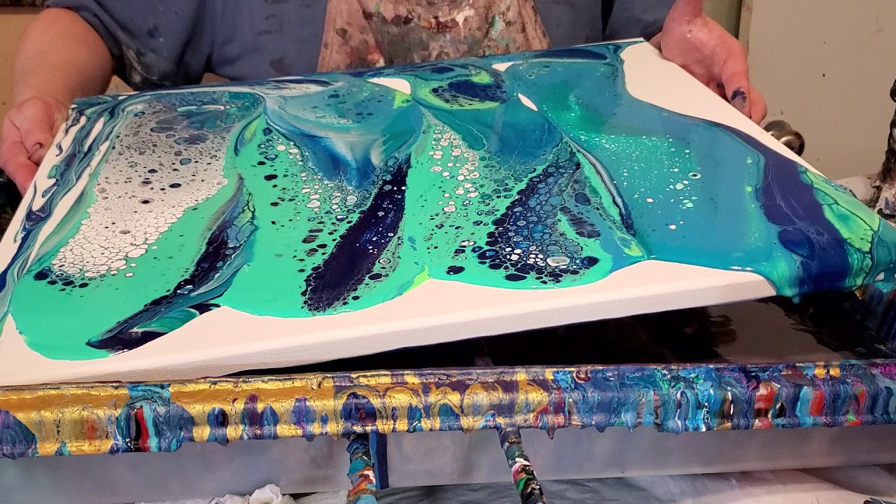 REALLY BEAUTIFUL CELLS IN THIS FLIP CUP! - YouTube