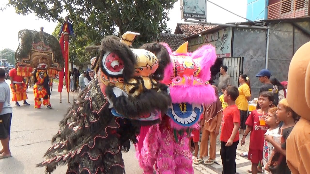 Domba Kuring - Odong odong Karawang Singa Dangdut MKG di Curug Klari 30 ...