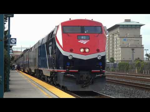 AMTK 82 (Phase VII) P42 departs Emeryville - YouTube