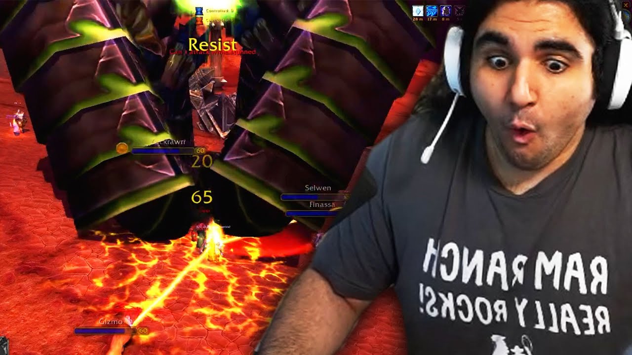 Esfand & Asmongold go for World 1st Fel Reaver | Burning Crusade ...