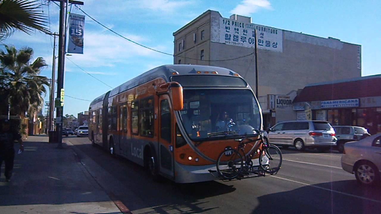 LACMTA Metro Local NABI 60 BRT 9476 Line 204 at Vermont Av - YouTube