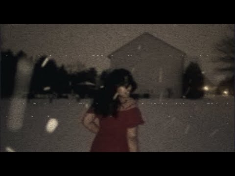 harmless by Savia Lily // OFFICIAL MUSIC VIDEO - YouTube