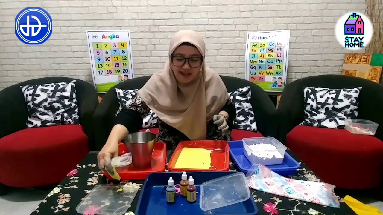 membuat ublek (oobleck) - YouTube