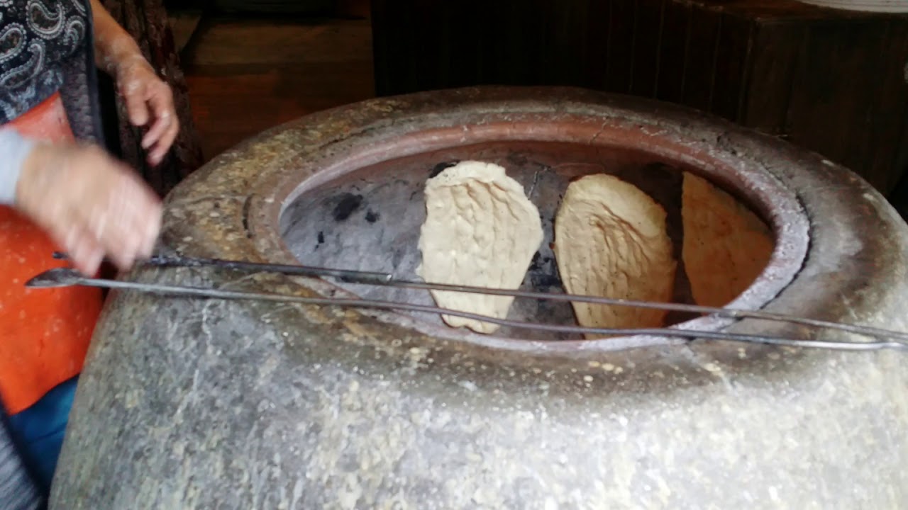 Azerbaijan bread Tandir - YouTube