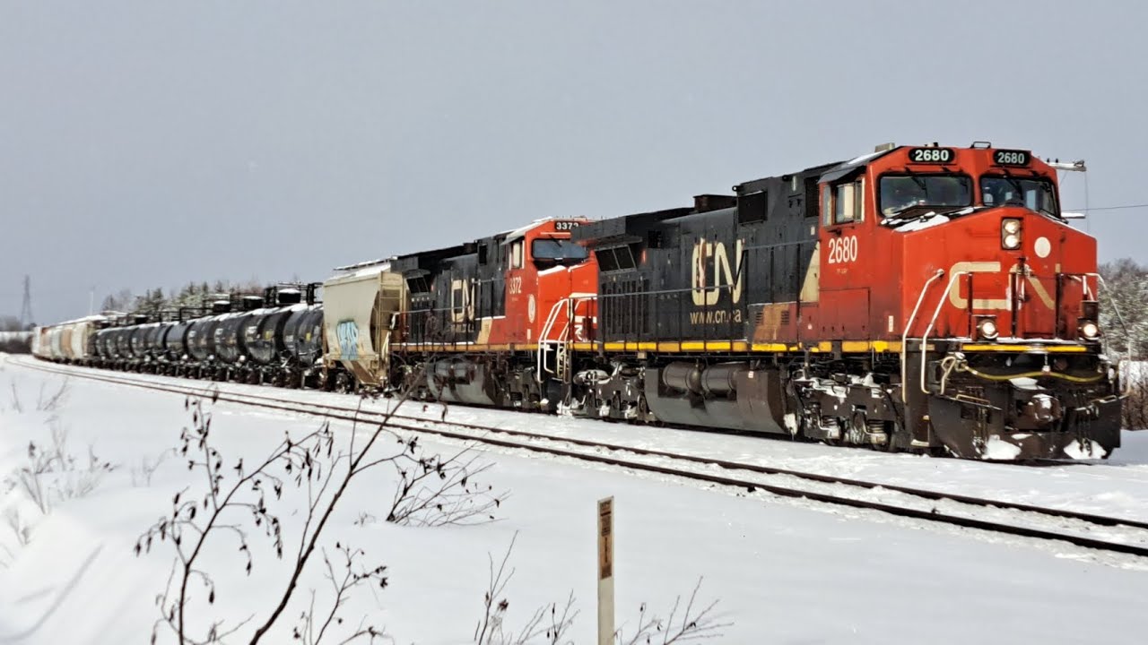 It Took TWENTY Hours For This Train To FINALLY Move... Showtime! - YouTube