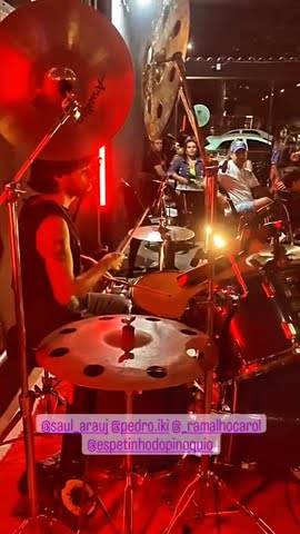 Quando o Sol Legião Urbana Saul Araújo bateria - YouTube