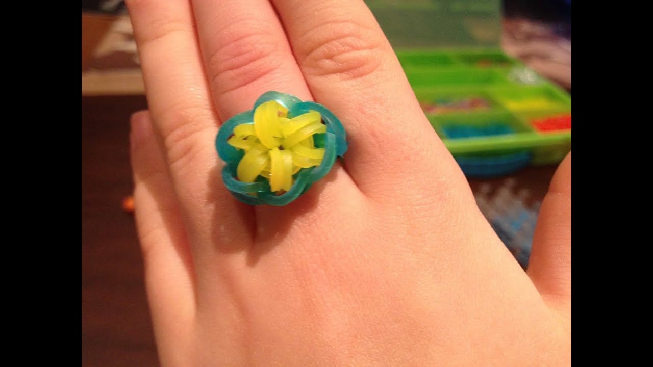 HOW TO MAKE A RAINBOW LOOM COLOURFUL STARBURST RING YouTube HOW TO MAKE A RAINBOW LOOM COLOURFUL STARBURST RING YouTube