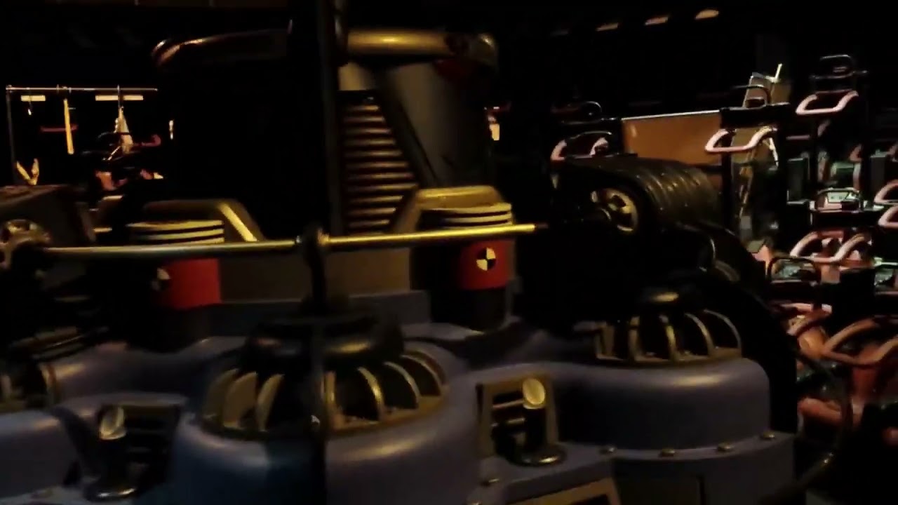 Abandoned 'Alien Encounter' / 'Stitch's Great Escape' - Walt Disney ...